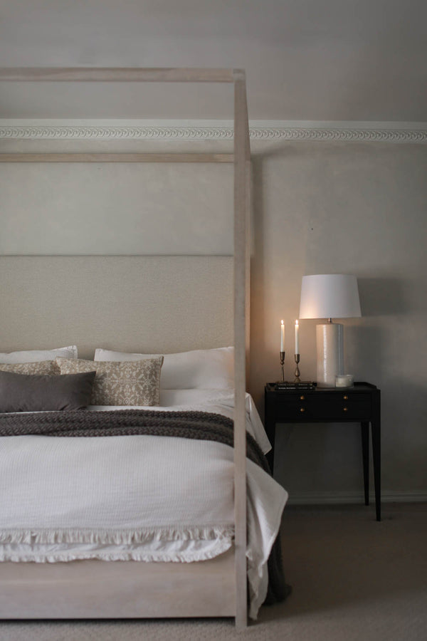 Remington Canopy Bed - Primrose