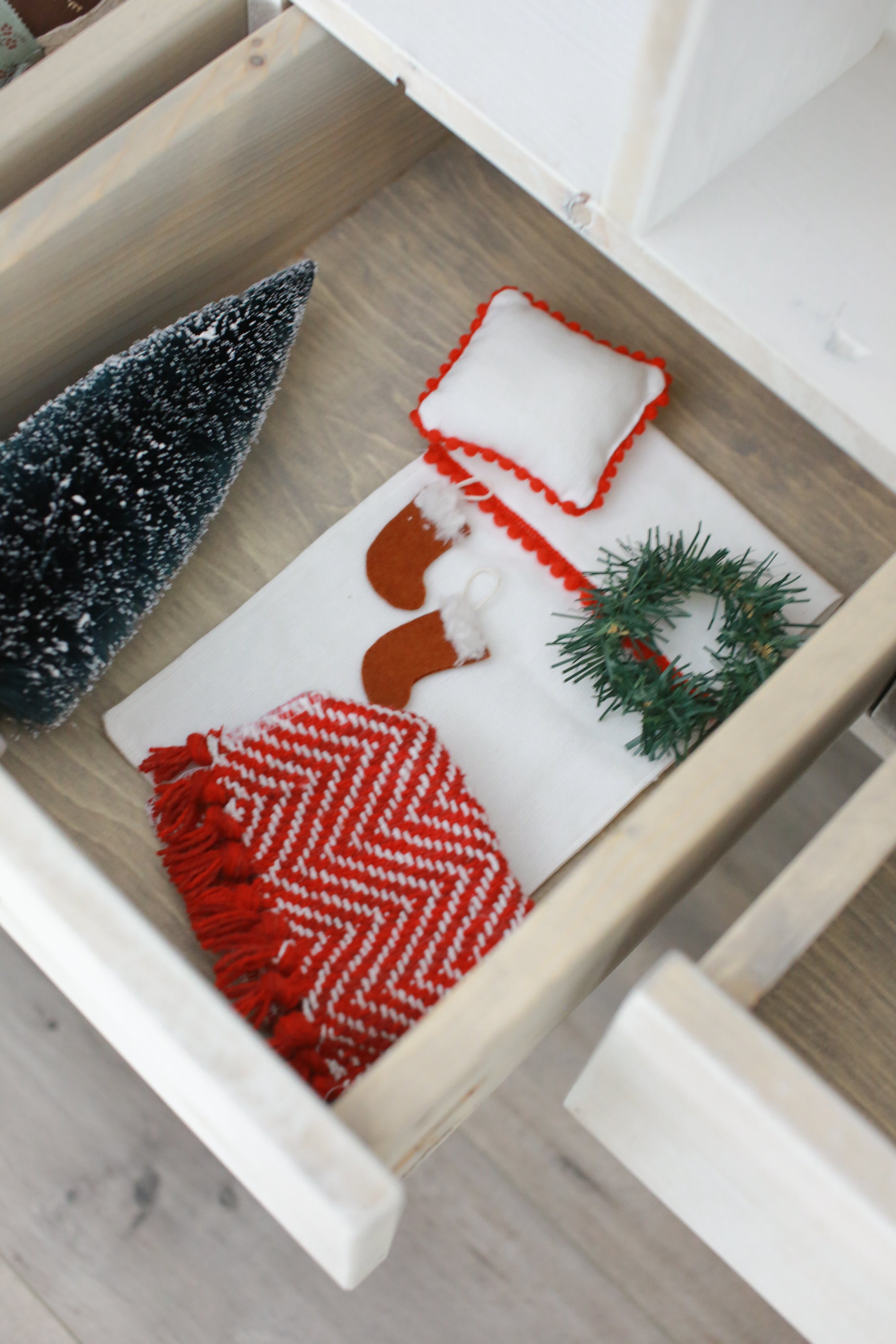 Annie’s Dollhouse - Primrose